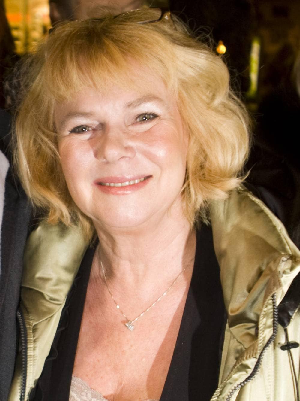 Aud Schønemann endelig på sokkel – NRK Kultur og underholdning