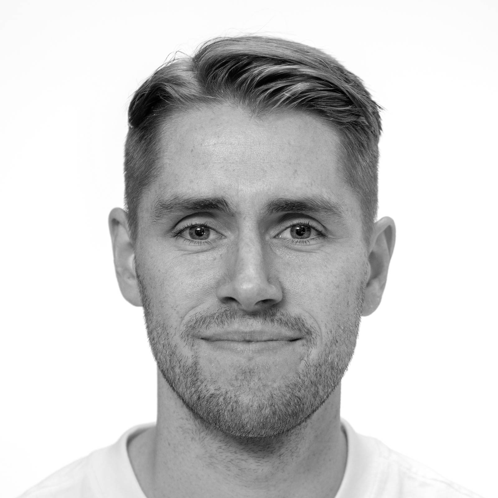 Fekk hovudrolle i Jon Fosse-opera – no må Frank Kjosås ta songtimar ...