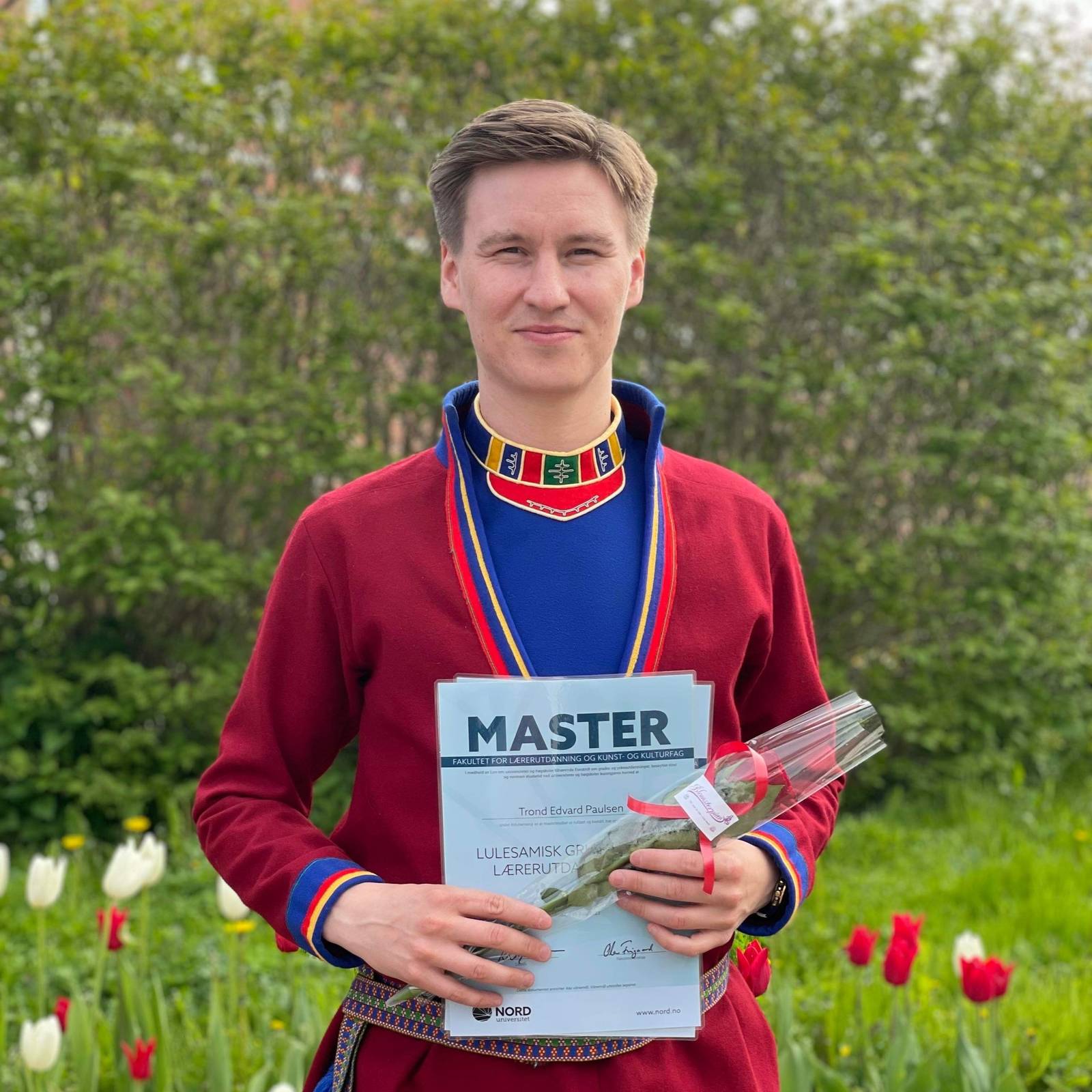 Mange ønsker å bli samisk­lærer – men få kommer inn på studiene – NRK ...