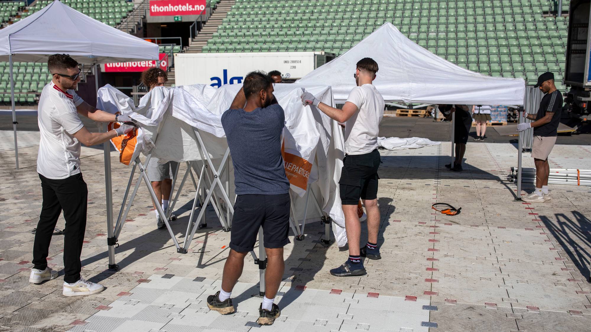 Nesten 10.000 samles på Bislett Stadion 17. mai: – Dette kan bli veldig ...