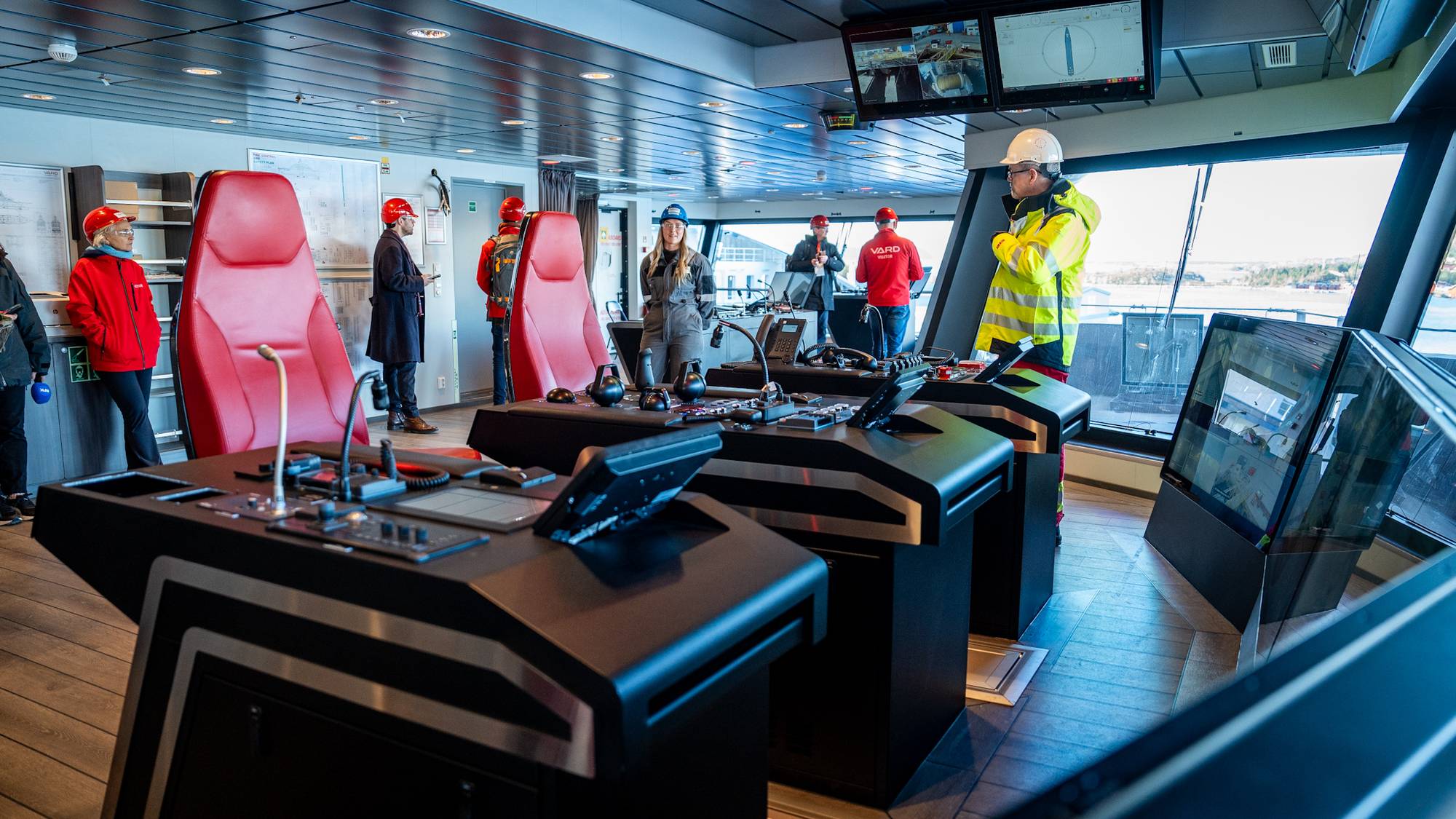 REV Ocean: Slik ser luksusyachten og forskningsskipet til Kjell Inge ...