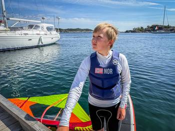 Kaster mindre søppel i skjærgården – mener voksne lærer av barna – NRK ...