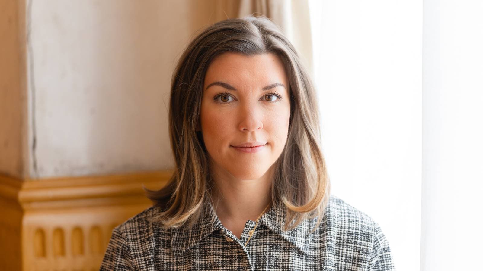 Justisministeren legger fram forslag til ny samtykkelov – NRK Østfold ...