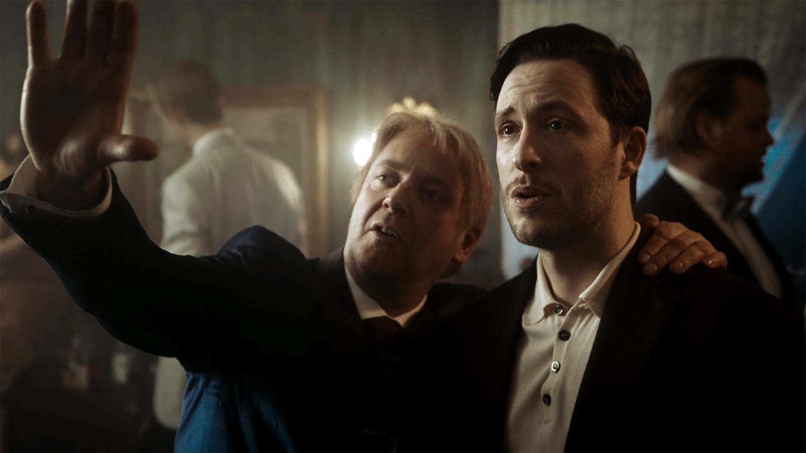 Anmeldelse: «Døde menn går på ski» – Filmpolitiet