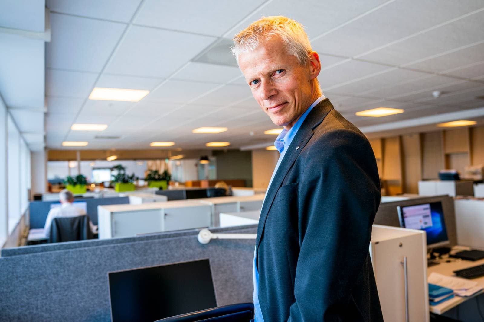 Nye tall fra Nav: Stadig flere kommer inn i arbeidslivet – NRK Norge ...