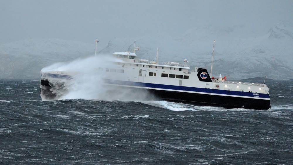Stormende bilder fra nord – NRK Nordland