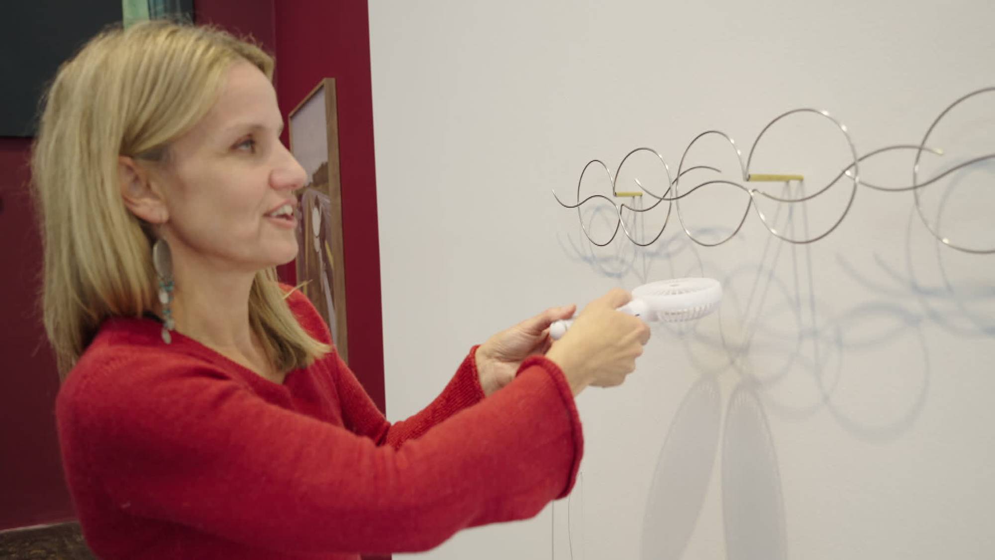 Anmeldelse: «Høstutstillingen 2024» ved Kunstnernes Hus – NRK Kultur og ...