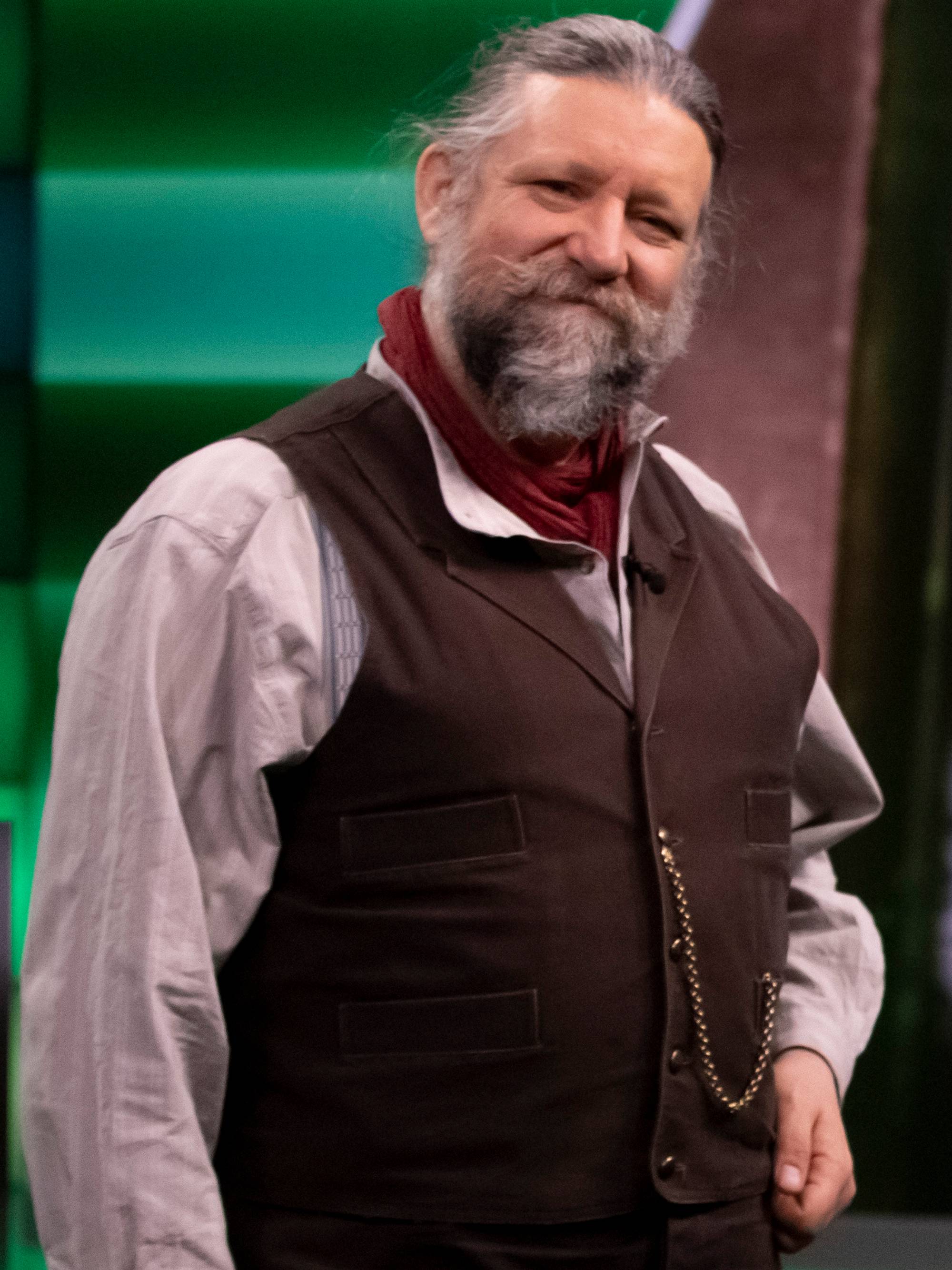 Flekkete elg vekker oppsikt – er rammet av piebaldisme – NRK Buskerud ...