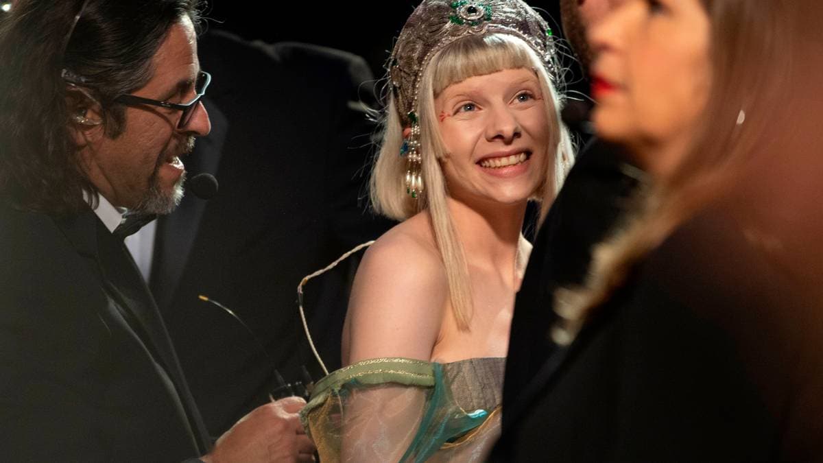 CNN roser artisten Aurora – Siste nytt – NRK