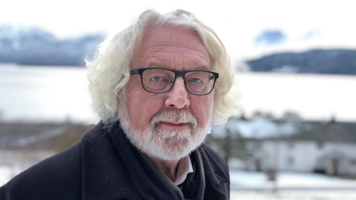 Edvard Hoem – NRK Møre og Romsdal – Lokale nyheter, TV og radio