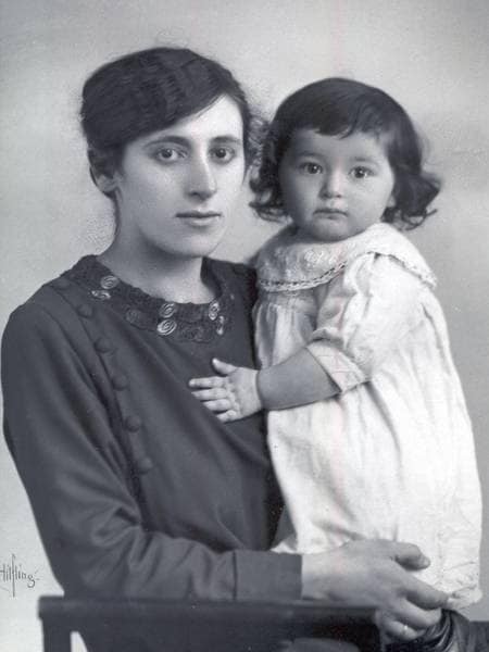 Holocaust: Betzy (23) gjømte seg i ei hytte i to og et halvt år for å ...