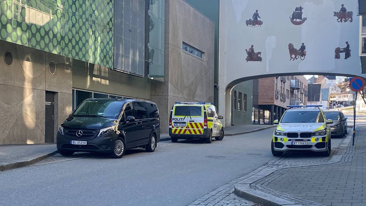 Ransaking i Storgata – NRK Rogaland – Lokale nyheter, TV og radio