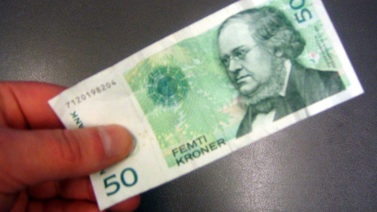 Fikk 50-lapp for å stemme på Ap – NRK Norge – Oversikt over nyheter fra ...