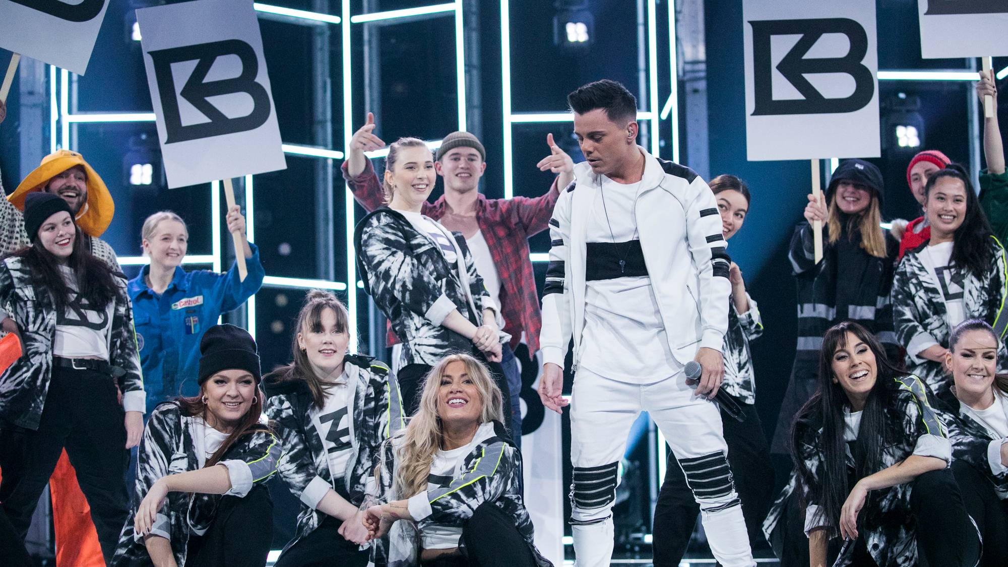 Derfor synger Kevin Boine på svensk – NRK Sápmi - samiske nyheter ...