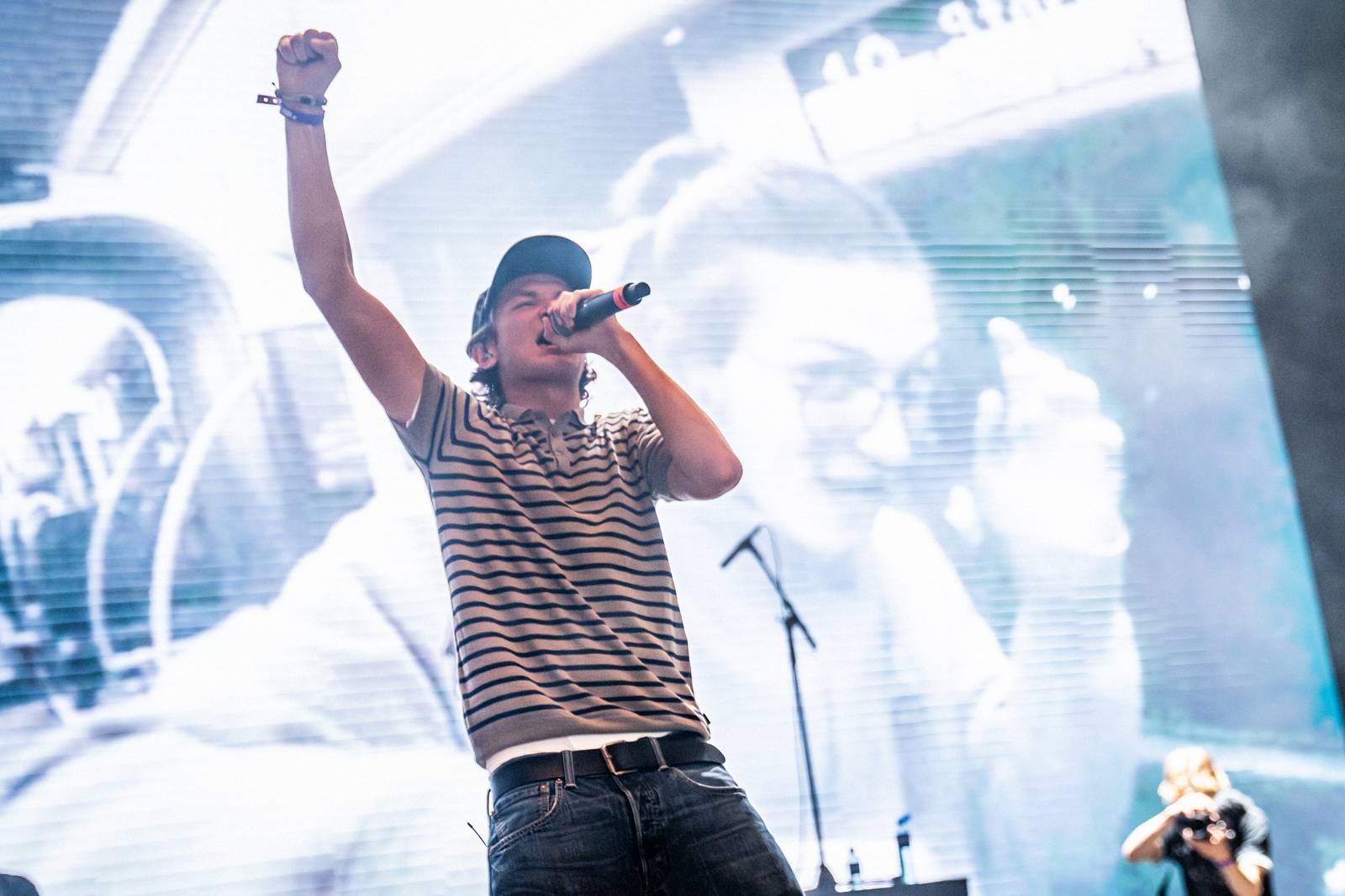 Anmeldelse: Ari Bajgora, live, Slottsfjell – P3 Musikkanmeldelser