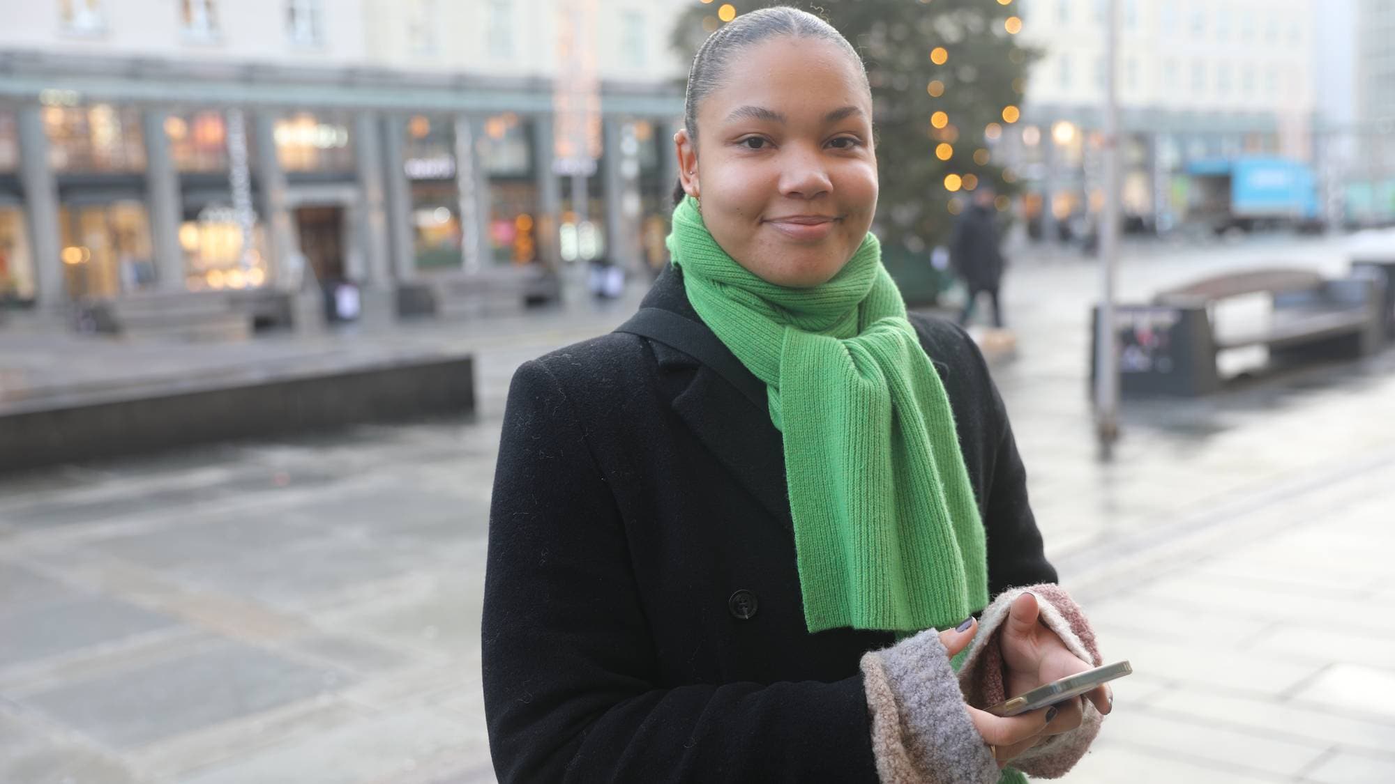 Ungdommar og skjermtid: Nyttårsforsett om å bruke mindre tid på sosiale ...