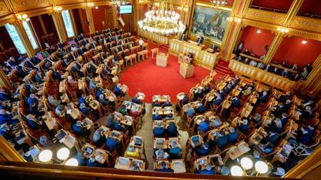 Ketil Solvik-Olsen og Ingvild Kjerkol trur på gode tider i ...