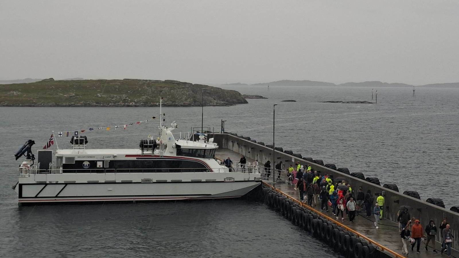 Kvitsøyferja er innstilt – hurtigbåt fra Kvitsøy blir satt inn – NRK Rogaland – Lokale nyheter ...