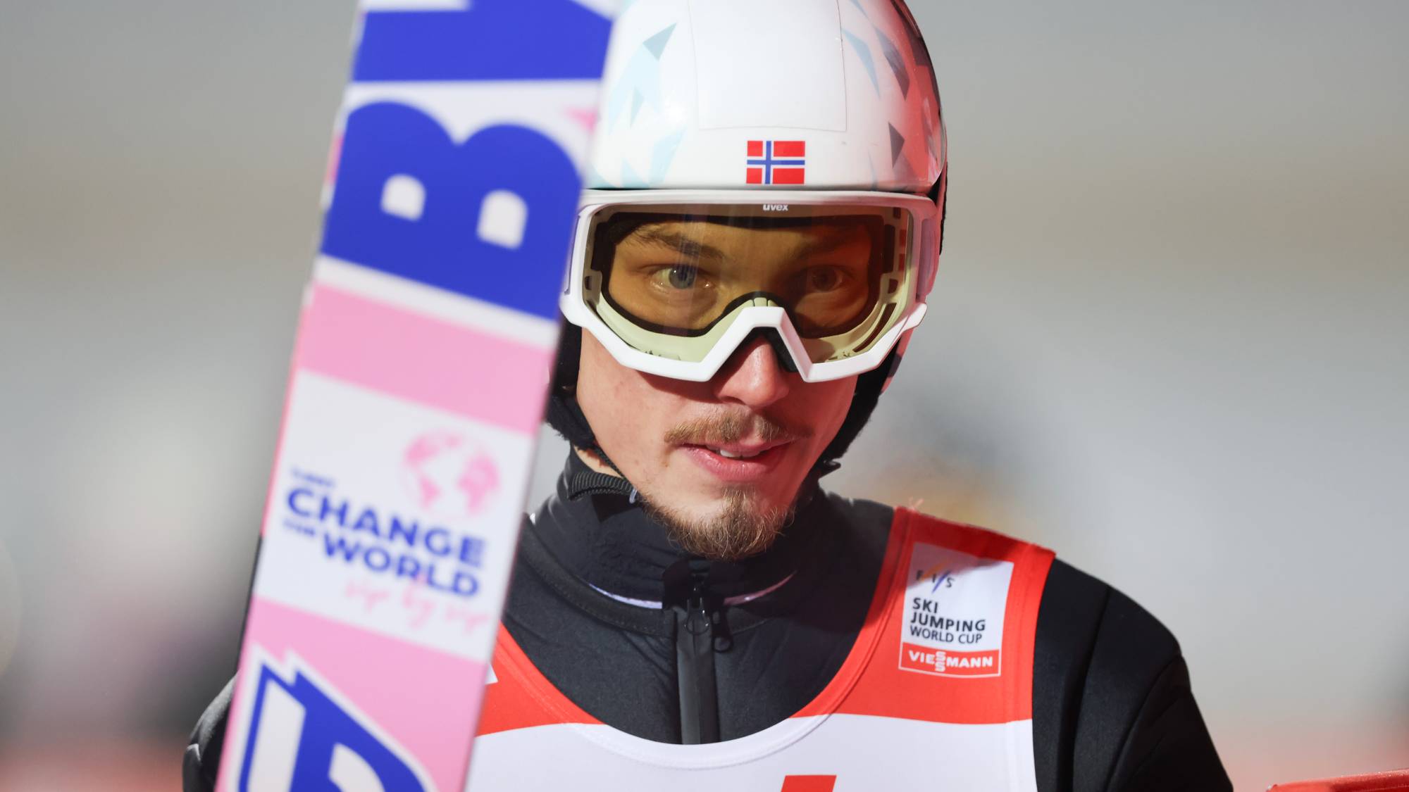 Hoppbråket: Skiforbundet og hoppkomiteen ber om ro rundt Forfang og utøverne – NRK Troms og Finnmark