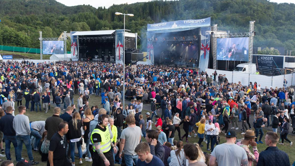 Rekordmange besøkte Tysnesfest – NRK Vestland