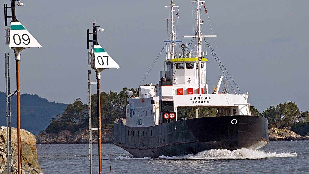 Lut lei av gamle ferjer – NRK Vestland