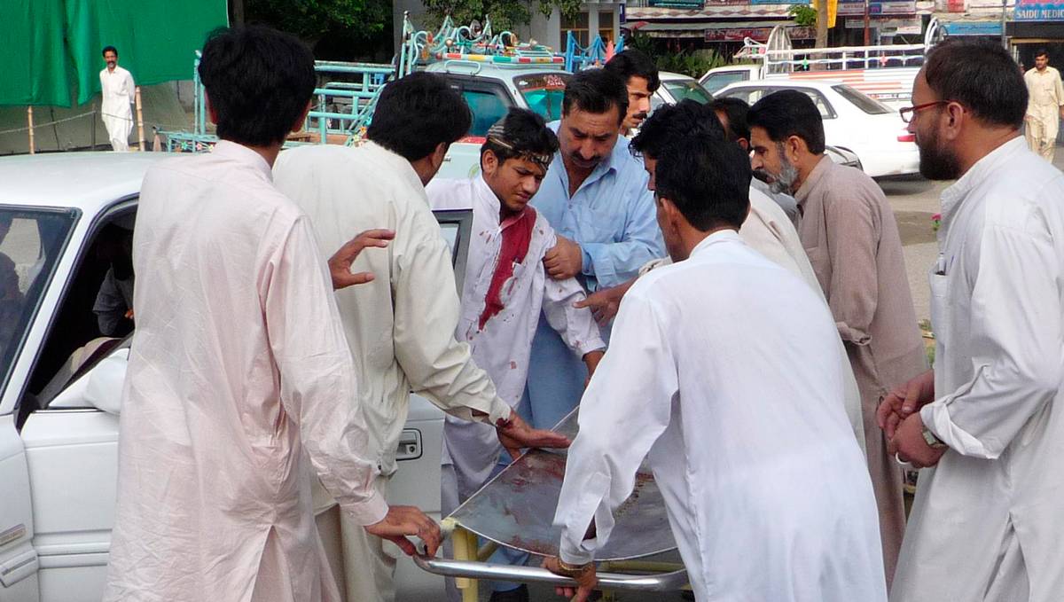 Over 60 drept i kamper i Pakistan – NRK Urix – Utenriksnyheter og ...