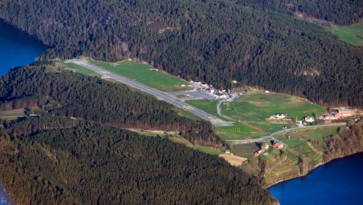 Øving på Sandane lufthamn – NRK Vestland