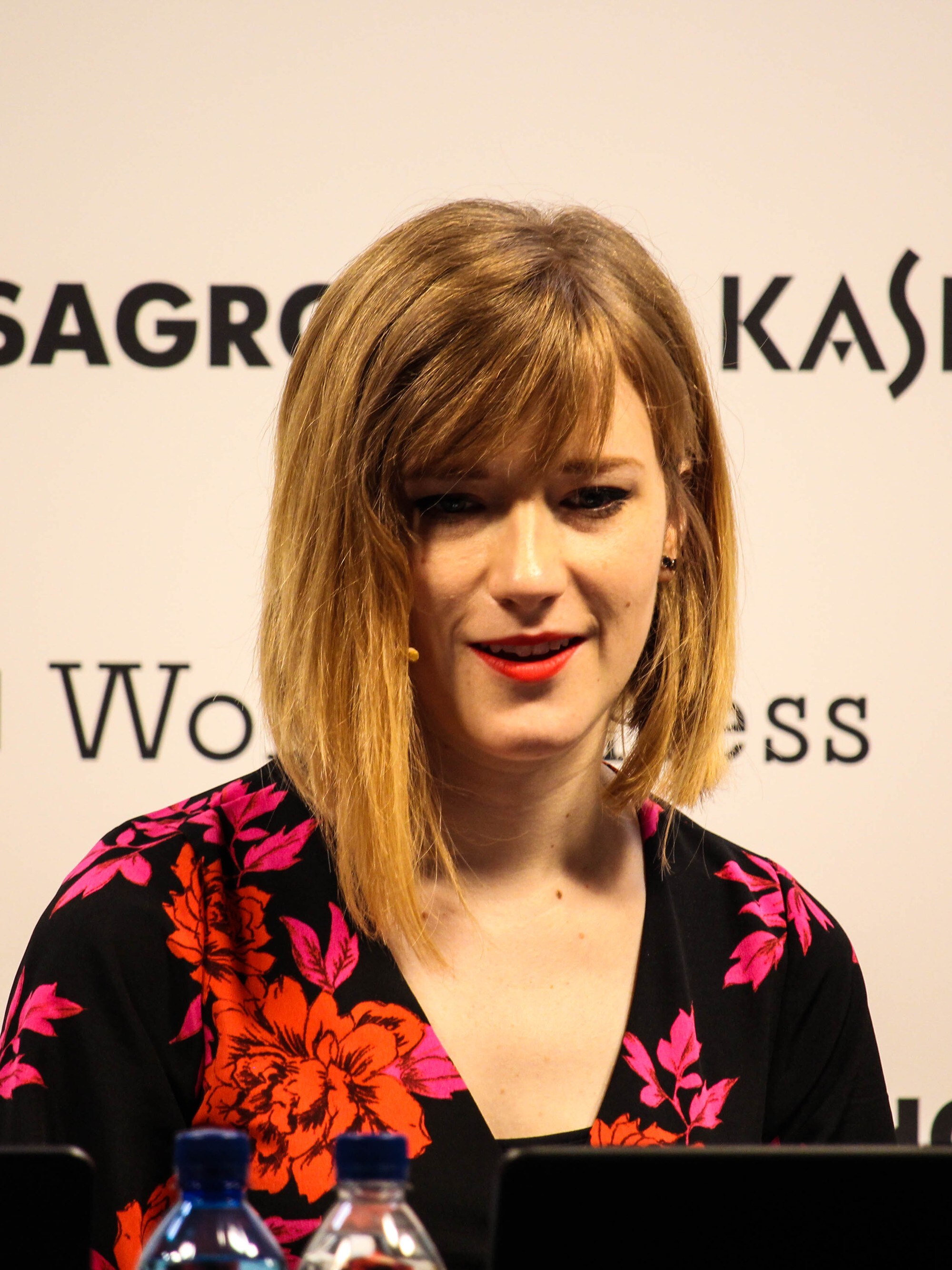 Magnus Carlsen har en liten krise med seg selv – NRK Sport ...