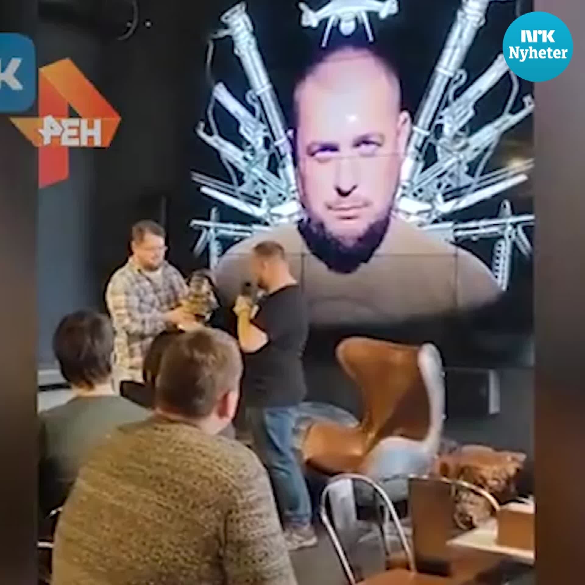 Tatarsky fikk en pakke rett før eksplosjonen – NRK