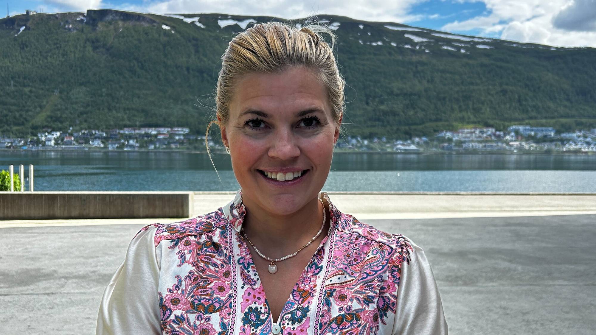 Historisk teatersamarbeid – NRK Kveeni