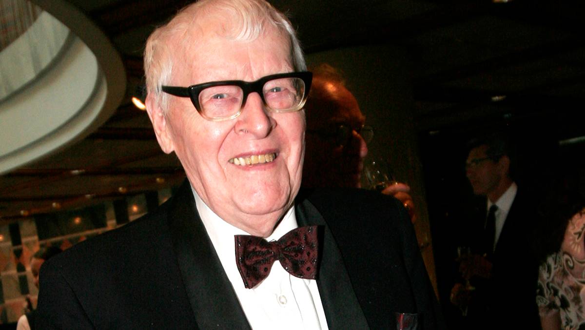 Kommentatorlegenden Per Jorsett er død – NRK Sport – Sportsnyheter ...