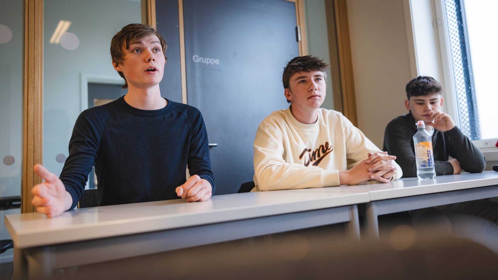 Unge let vere å seie meininga si fordi dei opplever at samfunnet er for ...