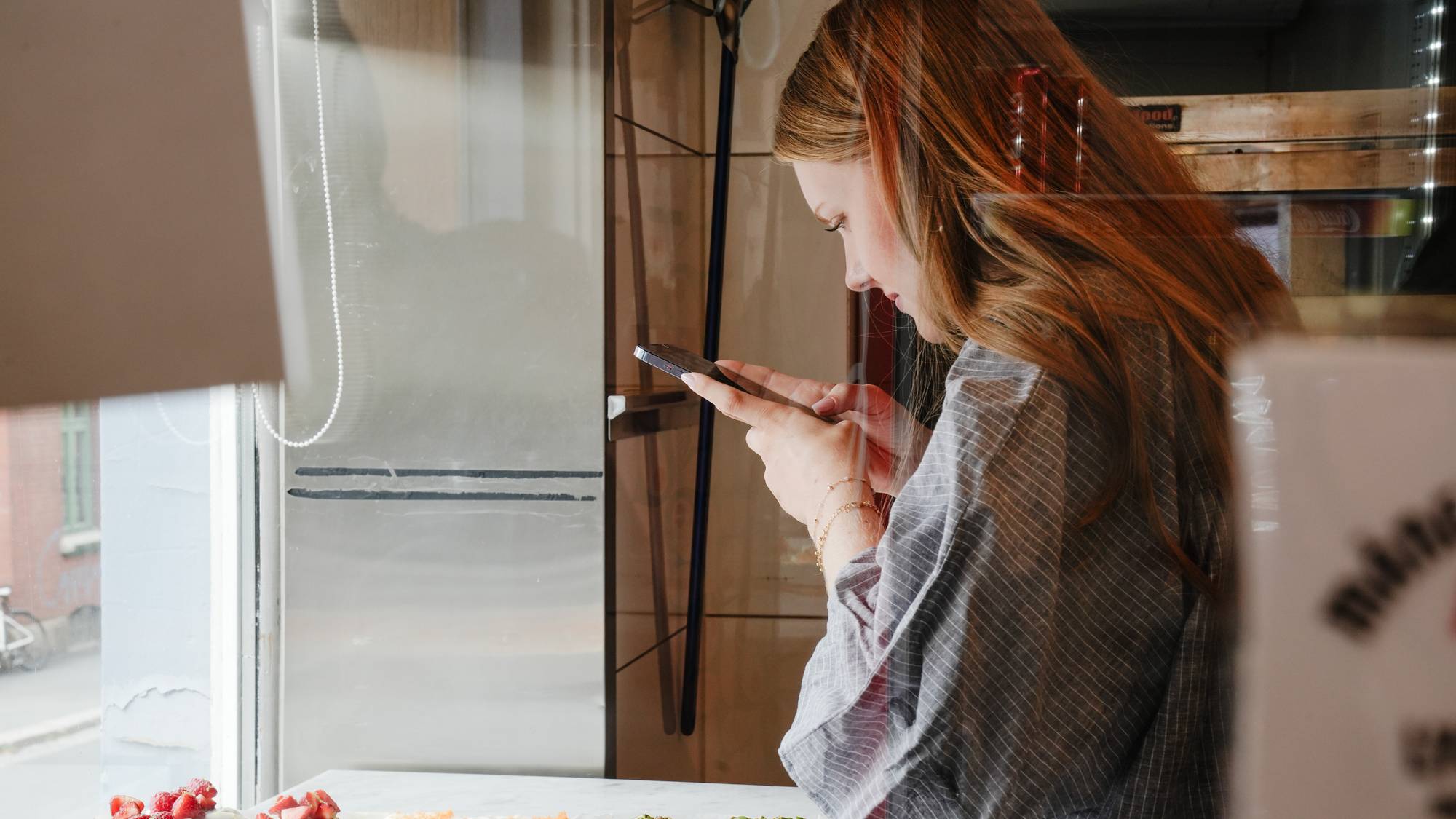 Bollevideoer på sosiale medier gir lange køer – NRK Norge – Oversikt ...