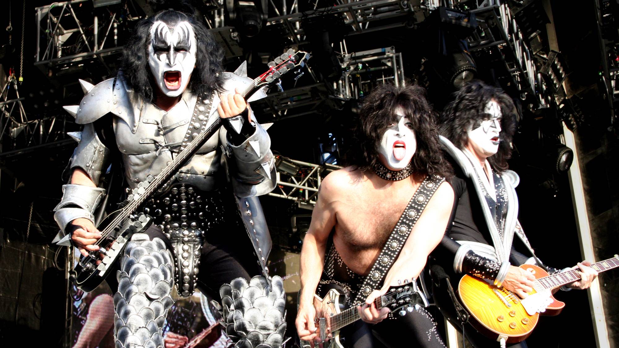 Slik skal Kiss rocke Lerkendal Park – NRK Trøndelag – Lokale nyheter ...