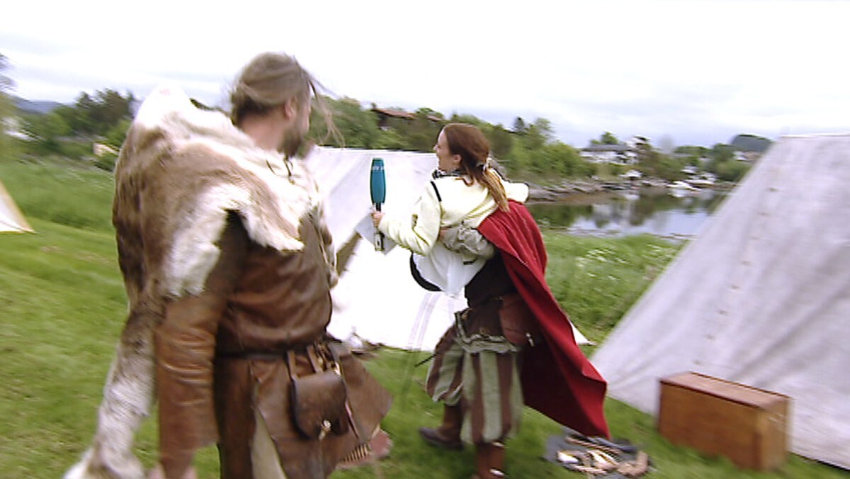 Vikinger "kidnappet" NRK-reporter – NRK Møre og Romsdal – Lokale ...