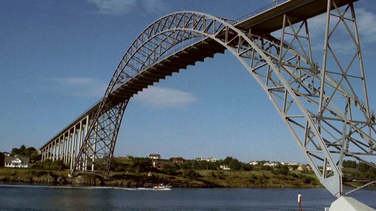Karmsund bru kan bli revet – NRK Rogaland – Lokale nyheter, TV og radio