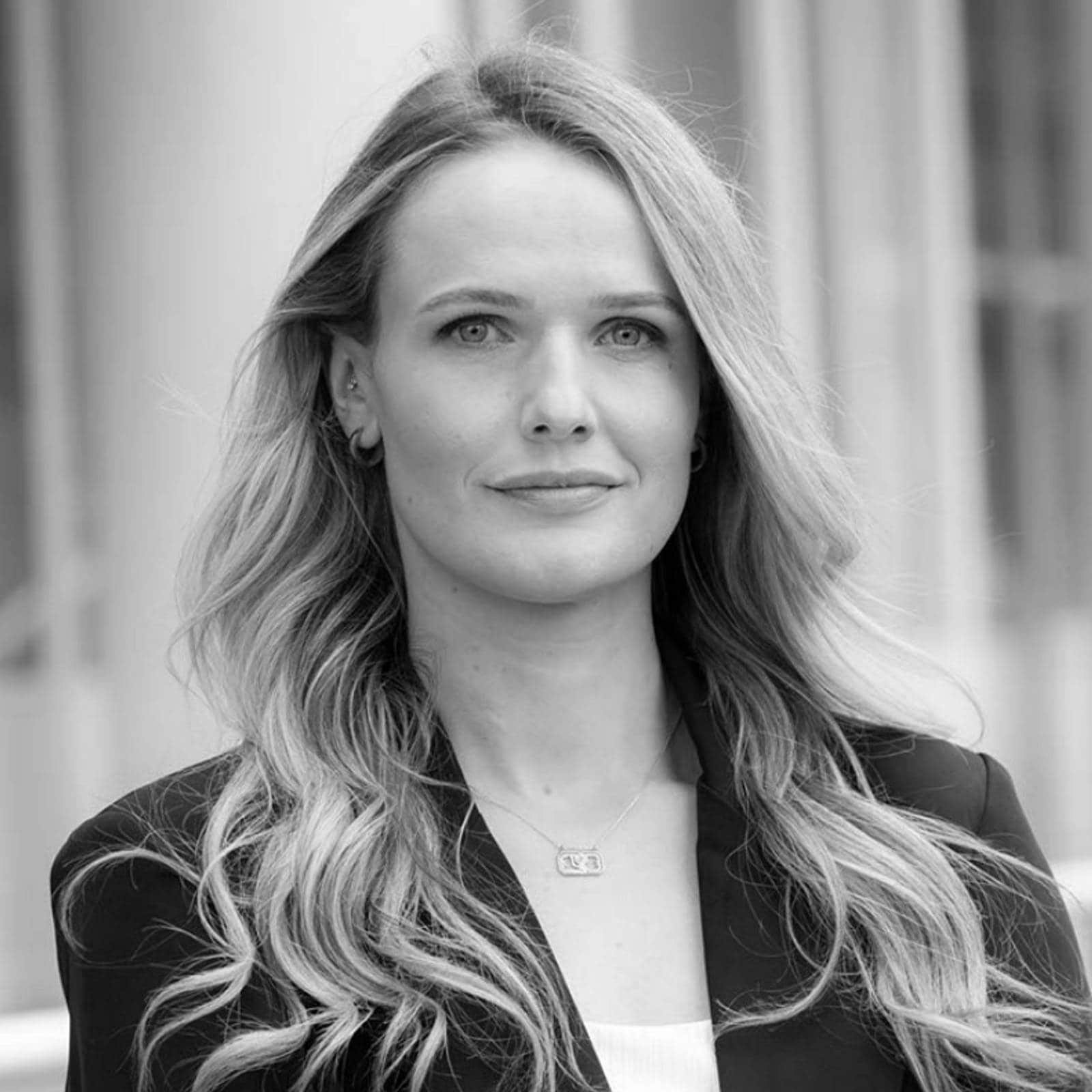 Sandra Borch (Sp): – Vi kan ikke støtte NOAH – NRK Norge – Oversikt ...