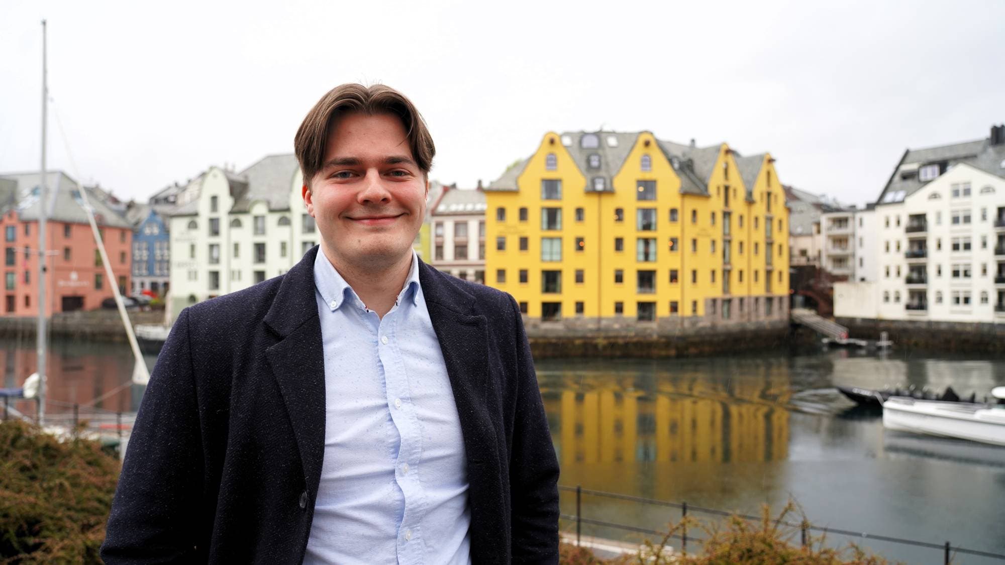 FpU og Lars Mikael Barstad Løvold vil avskaffe feriepengeordninga – NRK ...