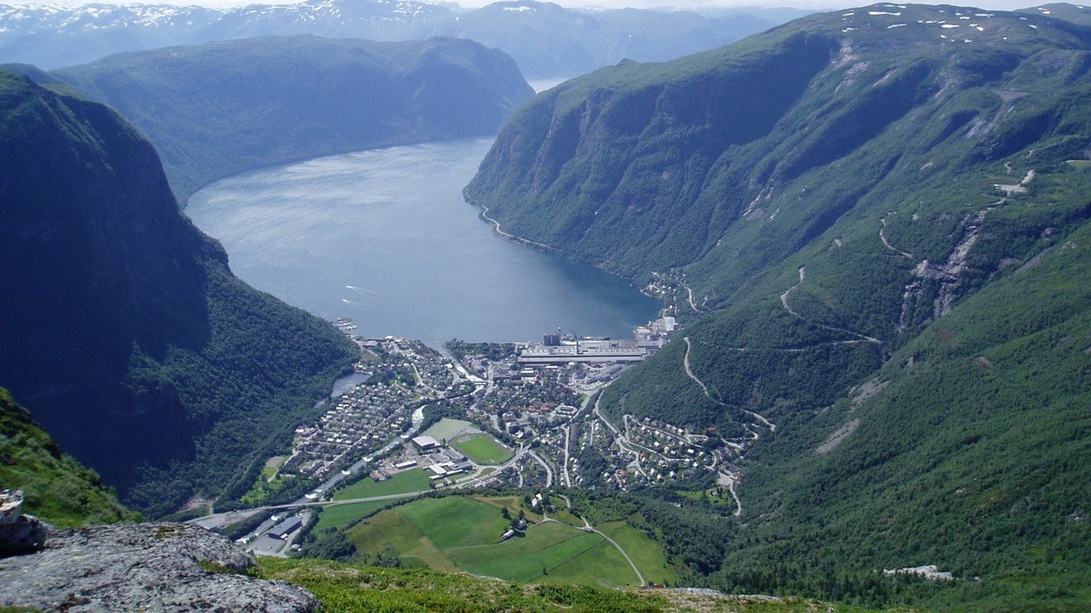 Høyanger i bilete – NRK Sogn og Fjordane – Lokale nyheter, TV og radio
