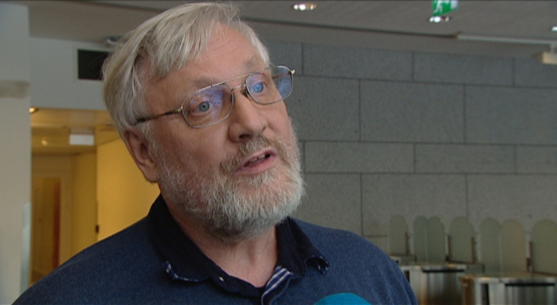 Lars Gule vil ha mistillit mot Siv Jensen – NRK Norge – Oversikt over ...