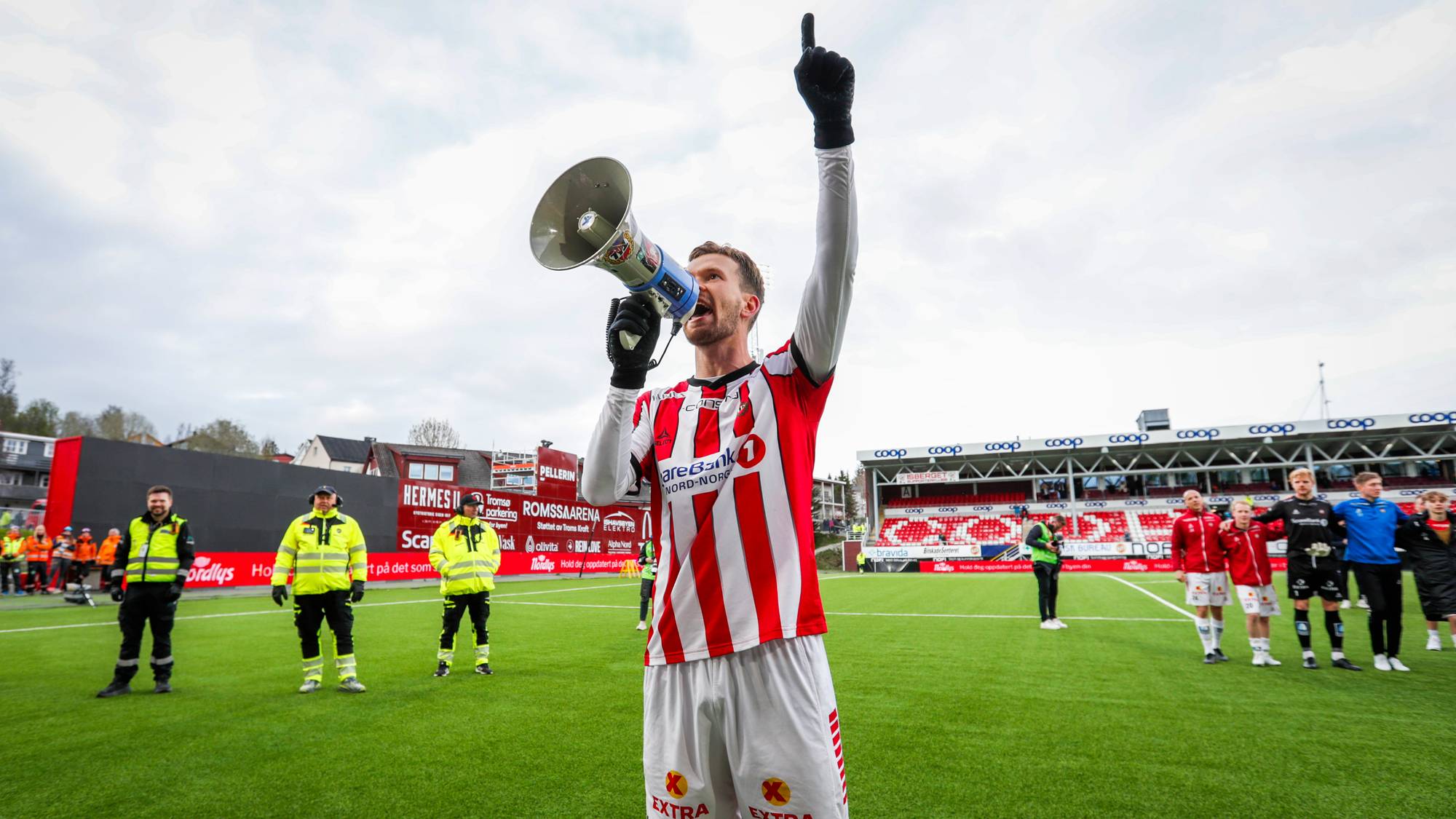 Tromsø IL mot Vålerenga på Romssa Arena – NRK Troms og Finnmark
