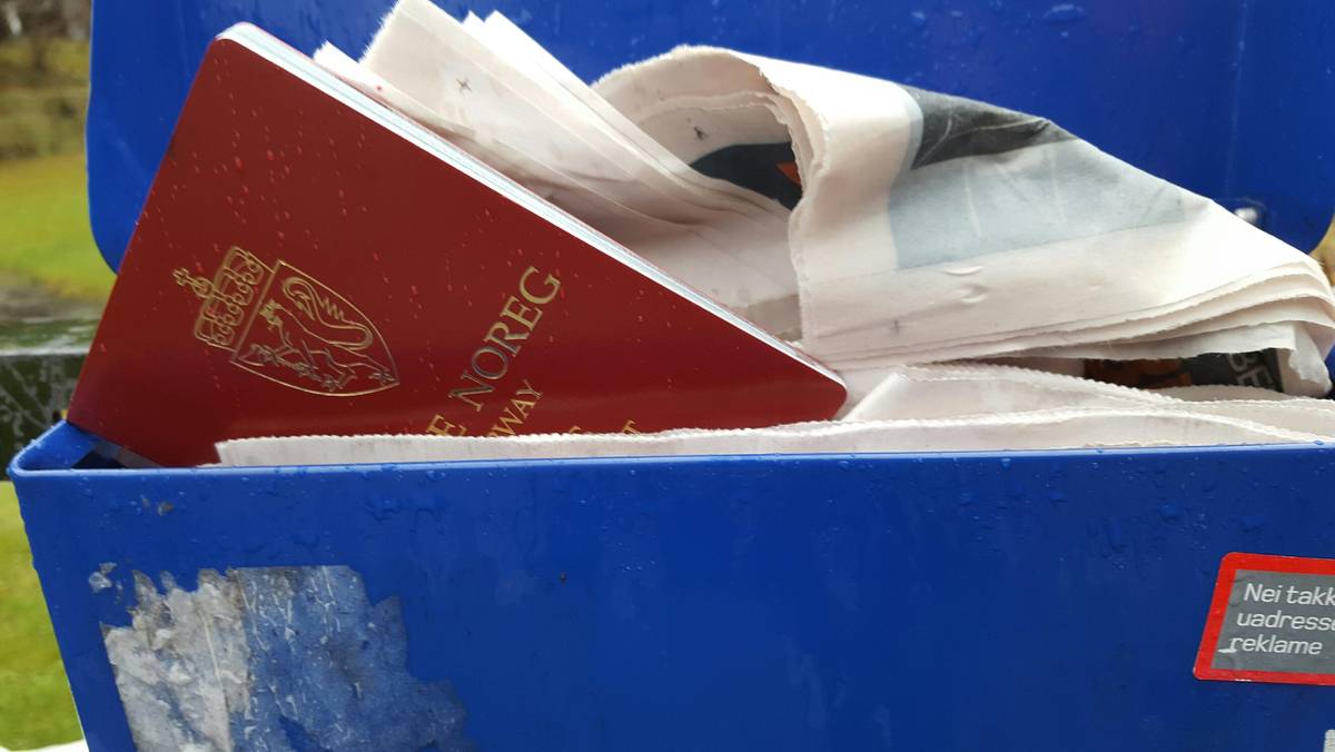 Vil ha slutt på å sende pass i posten – NRK Vestfold og Telemark ...