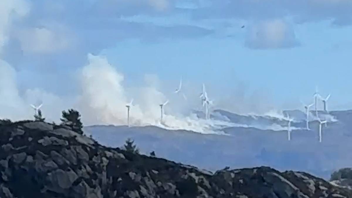 Bråtebrann ved vindkraftanlegg i Fitjar – NRK Vestland