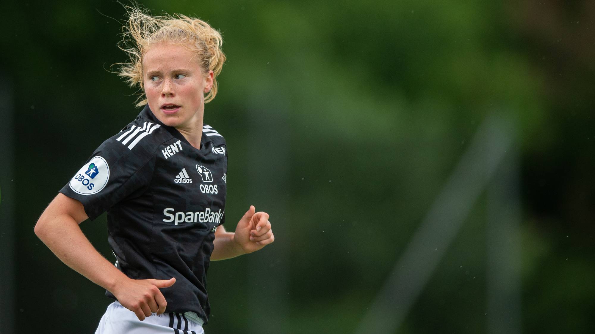 Julie Blakstad forlater Rosenborg - skal spille for Manchester City ...