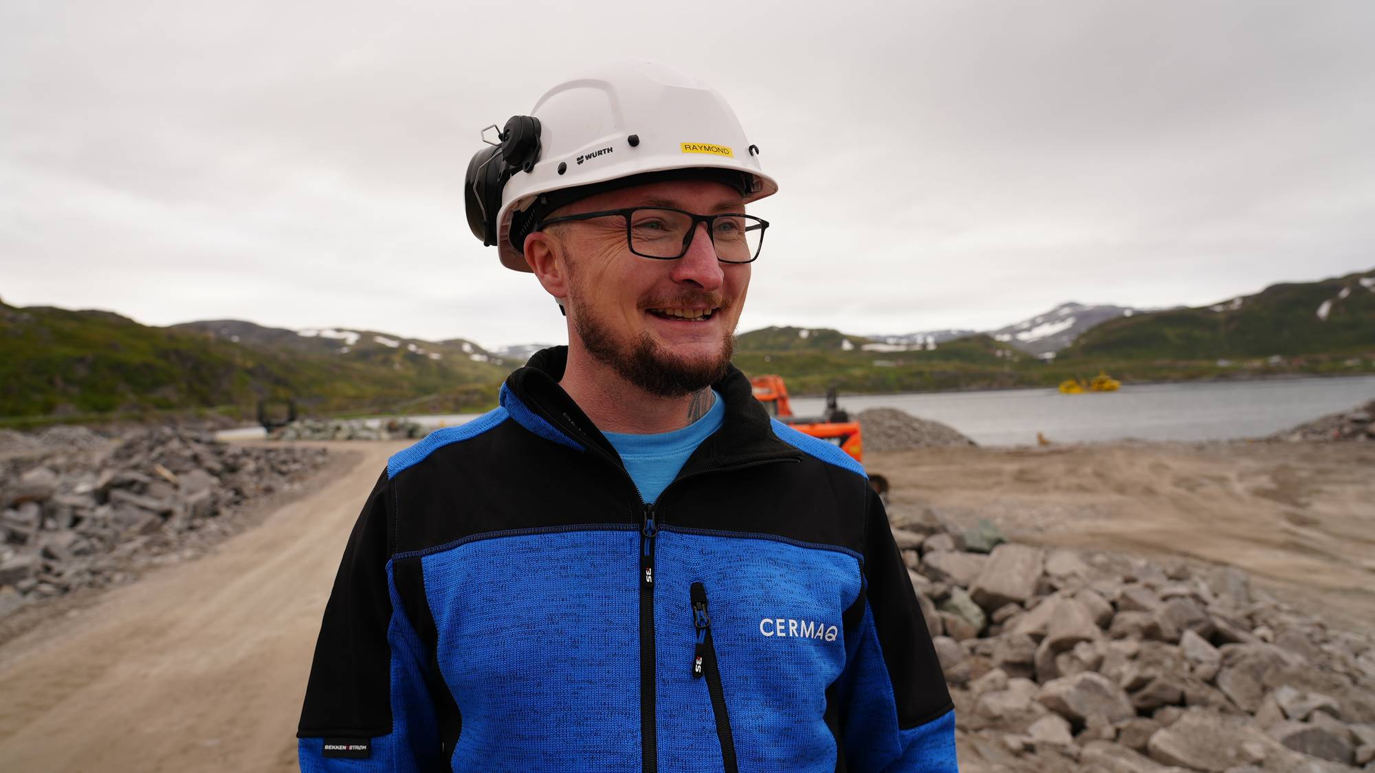 Cermaq bygger stort smoltanlegg i Hasvik kommune på Sørøya – NRK Troms ...
