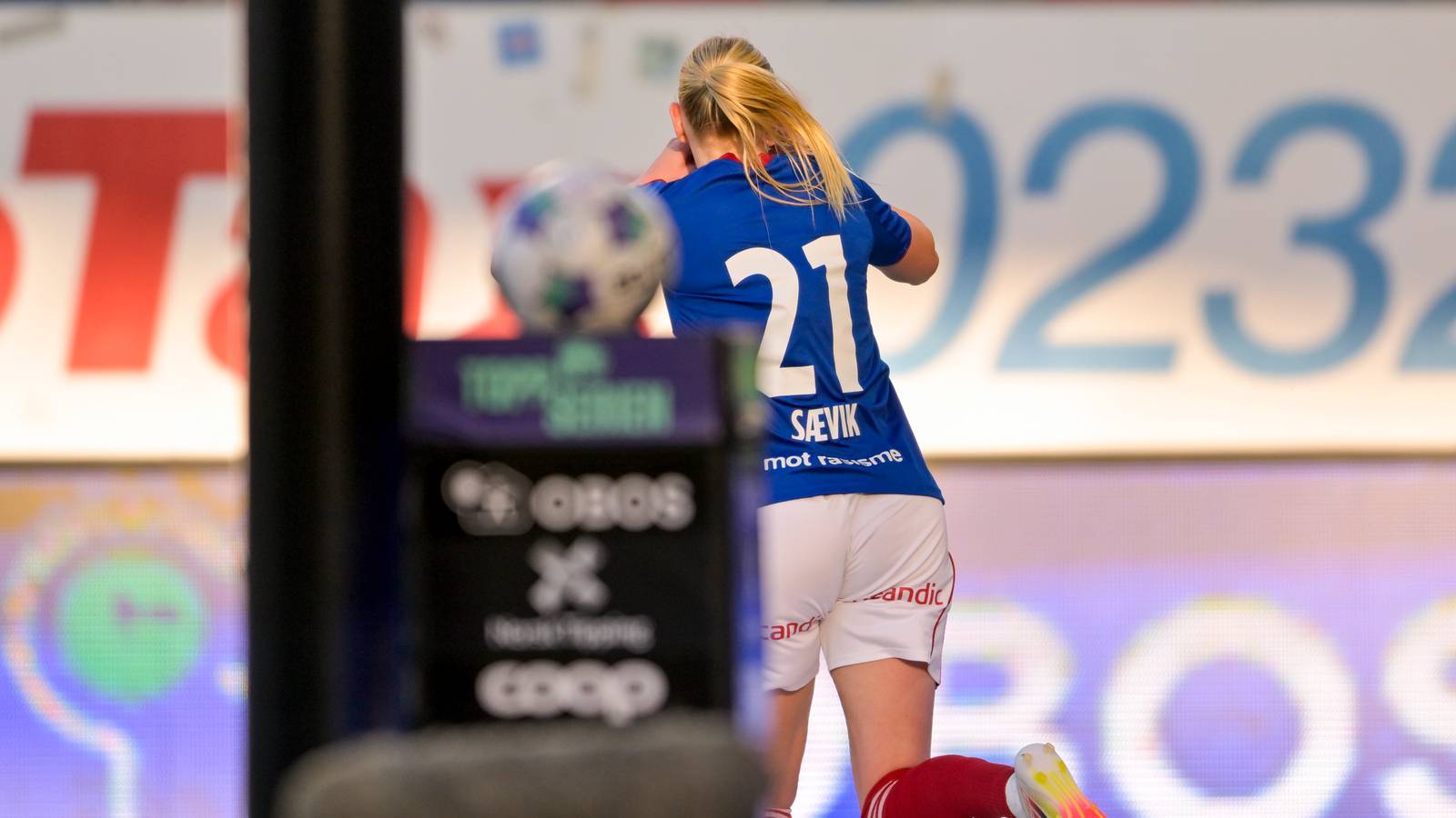 VIF-profilen med «gråte-feiring» etter scoring mot rivalen – NRK Sport – Sportsnyheter ...