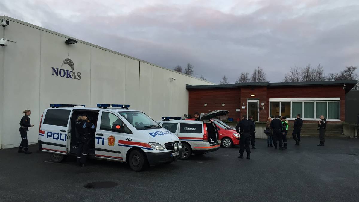 Mann tatt med skytevåpen ved Nokas – Siste nytt – NRK