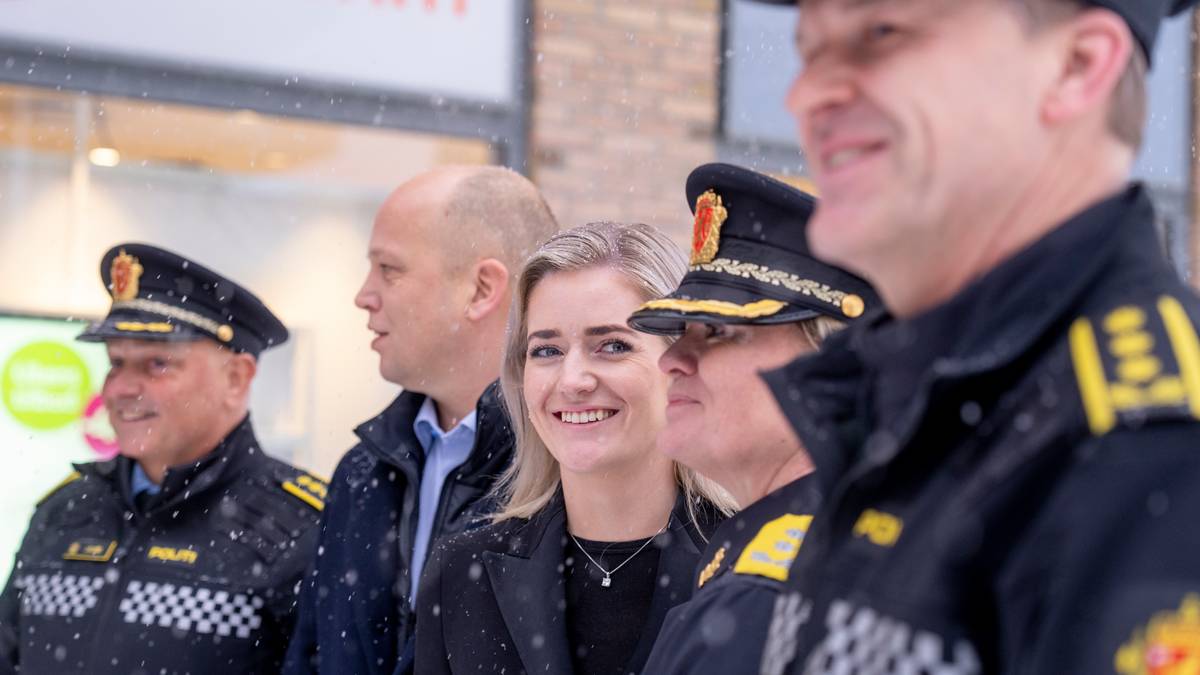 Vedum varsler «tydelig satsing» på politiet i revidert nasjonalbudsjett – Siste nytt – NRK