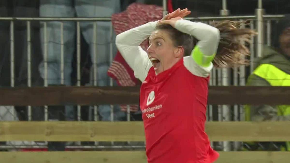 Reaksjonen til Branns Cecilie Redisch Kvamme etter Mesterliga-skåringen ...