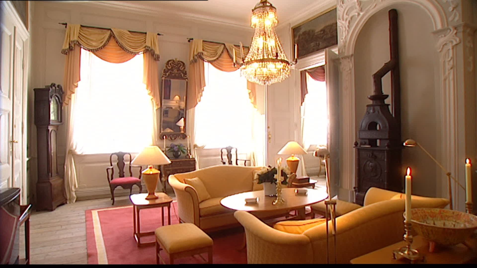 Herskapelig - NRK TV